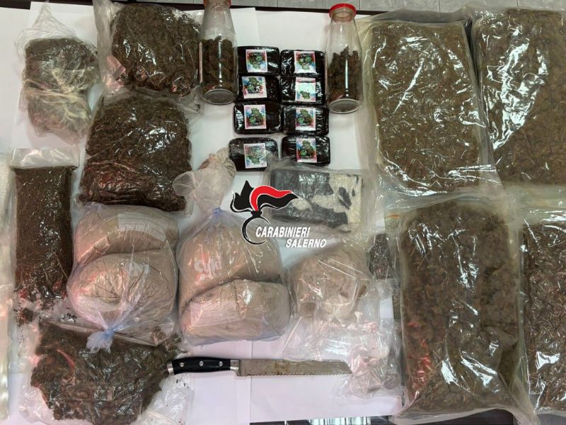 Salerno, sequestrati oltre 9 chili di droga: arrestato un uomo
